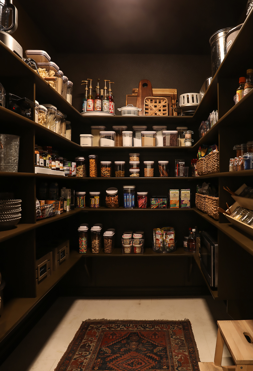 Our Rich Brown Pantry Makeover Chris Loves Julia