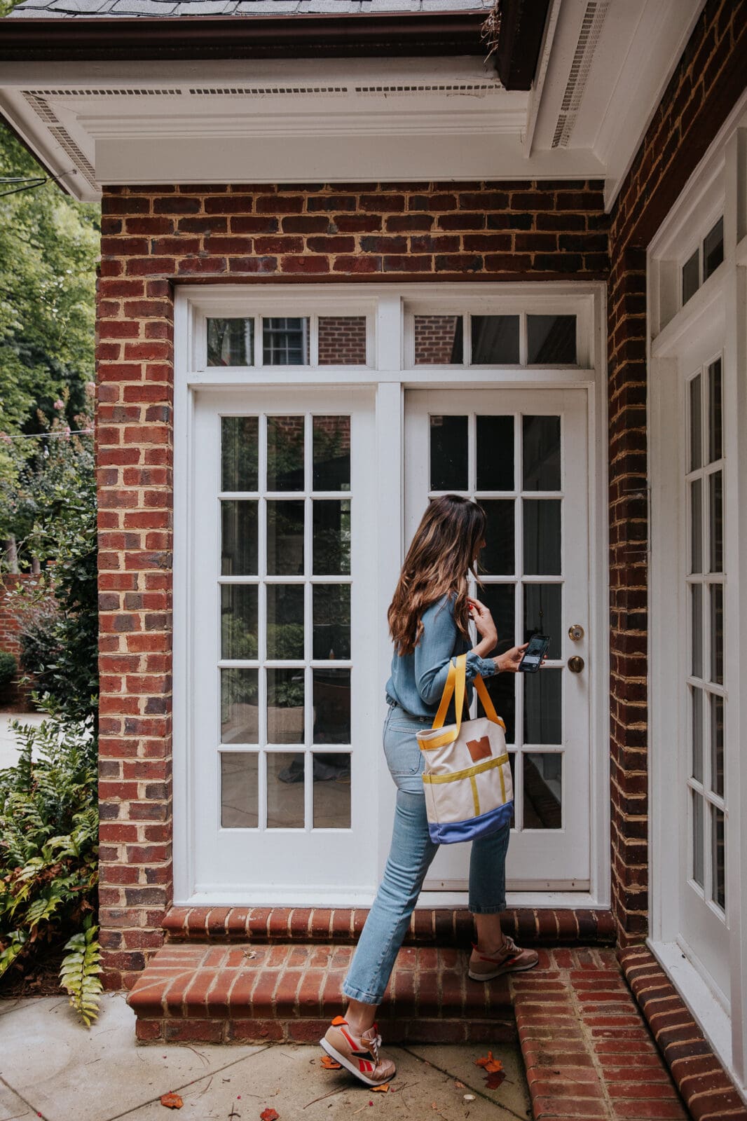 The First Smart Lock I've Ever Loved - Chris Loves Julia